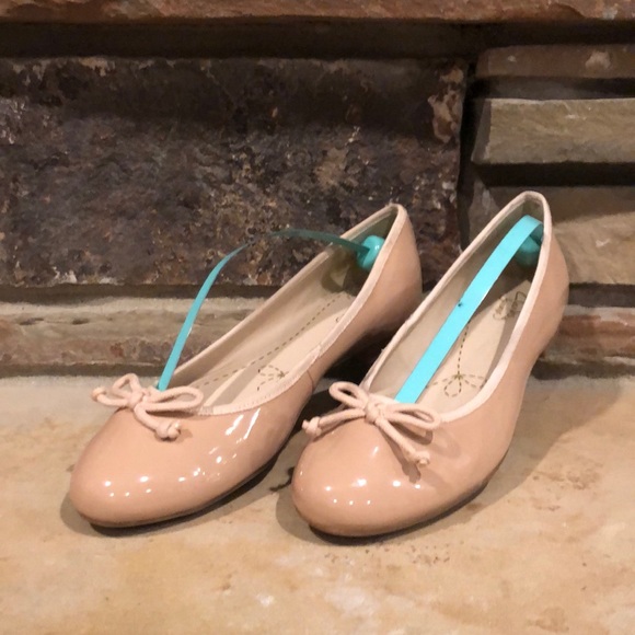 Clarks | Shoes | Clarks Somerset Blush Patent Leather Flats | Poshmark